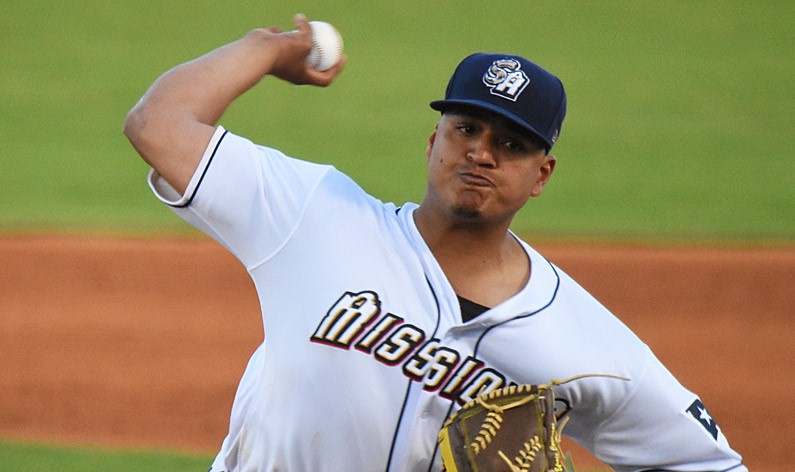 Efraín Contreras solventa un exitoso mes de abril - SateliteOnline.mx